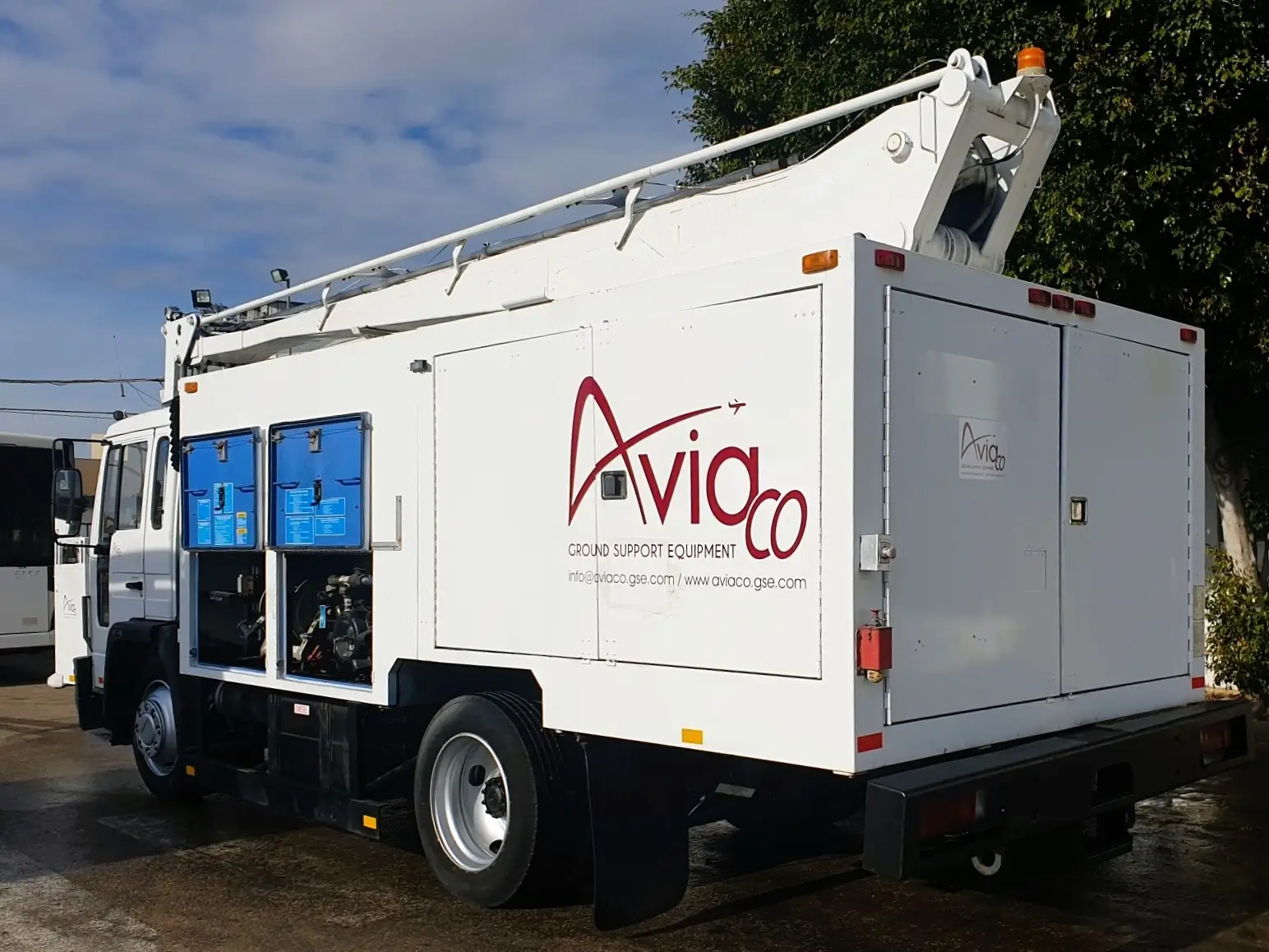 FMC SMD-1200 | Deicers | Aviaco GSE