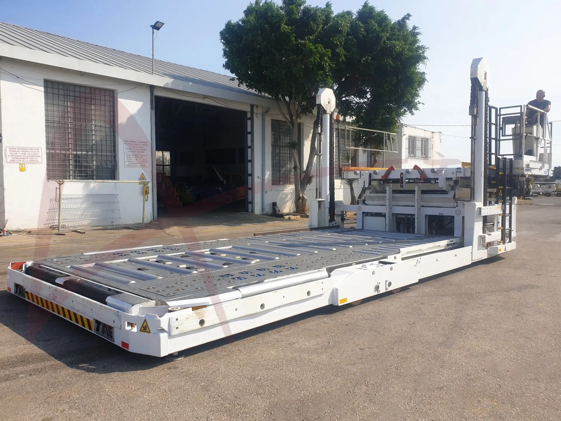 TREPEL CHAMP 140 | Cargo Loaders | Aviaco GSE