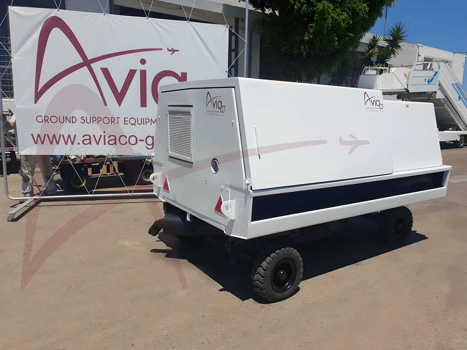 HOUCHIN D690 | Ground Power Units (GPU) | Aviaco GSE