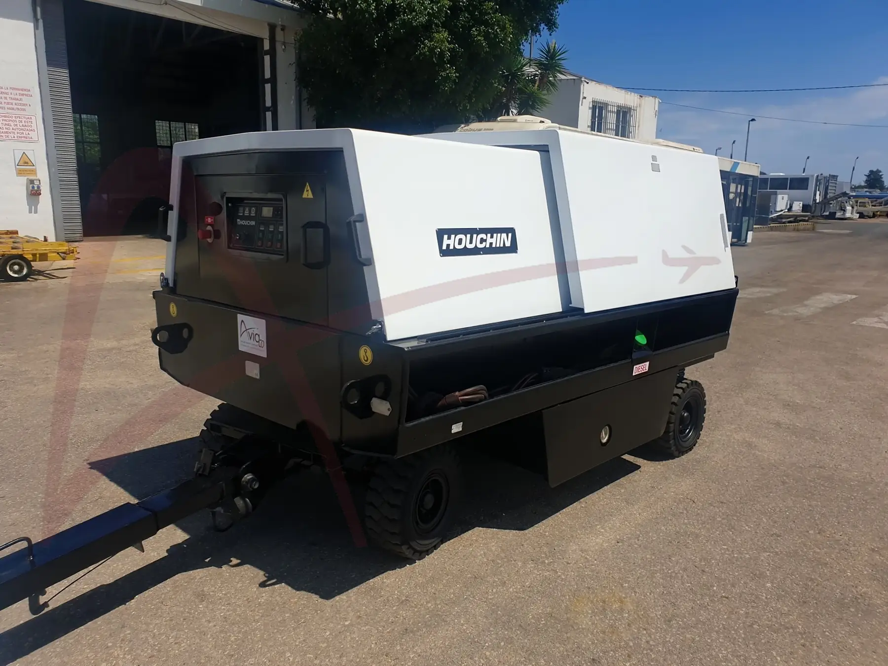 HOUCHIN 690-140 28 | Ground Power Units (GPU) | Aviaco GSE