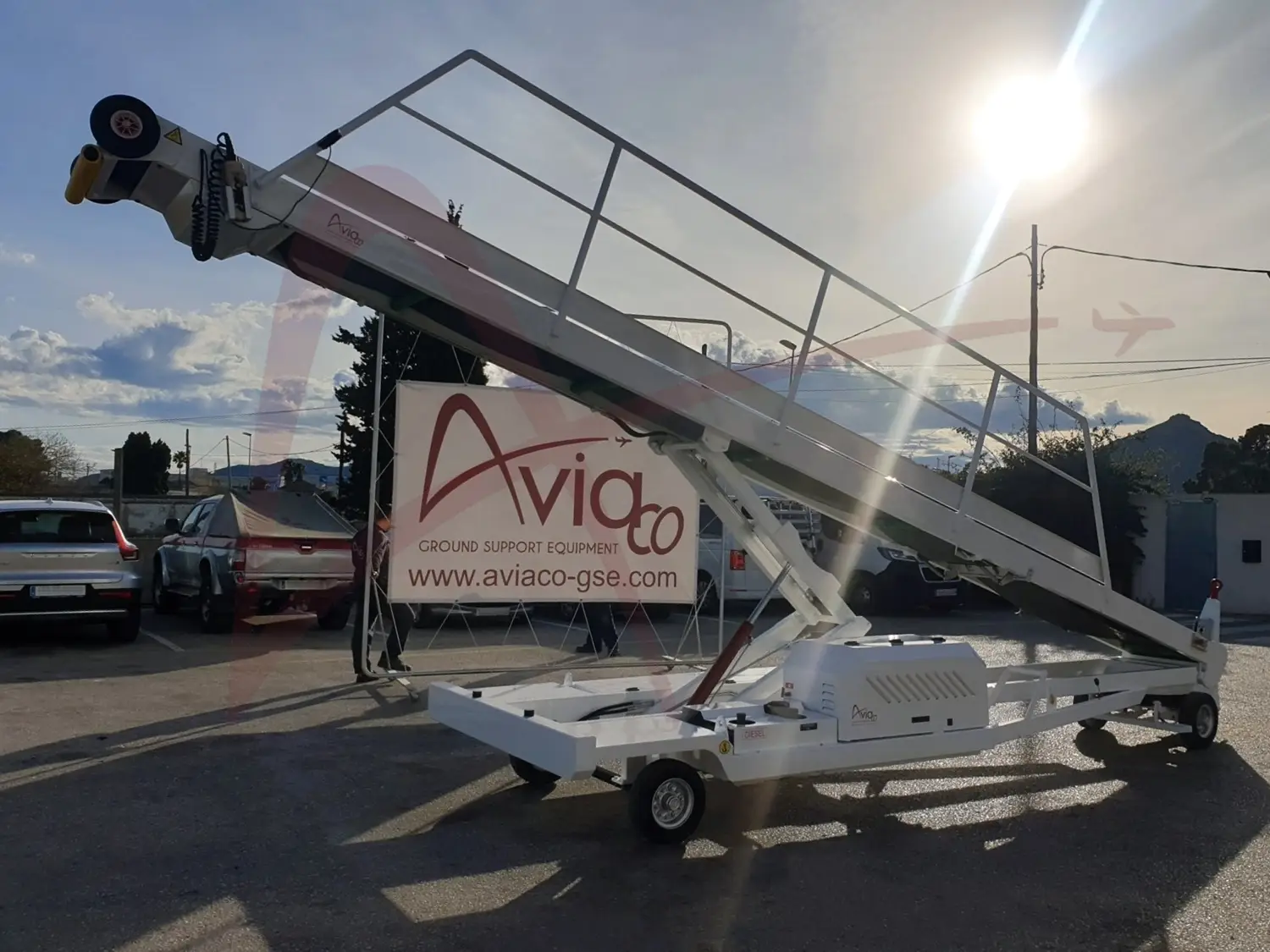 BOMBELLI NT800D | Belt Loaders | Aviaco GSE