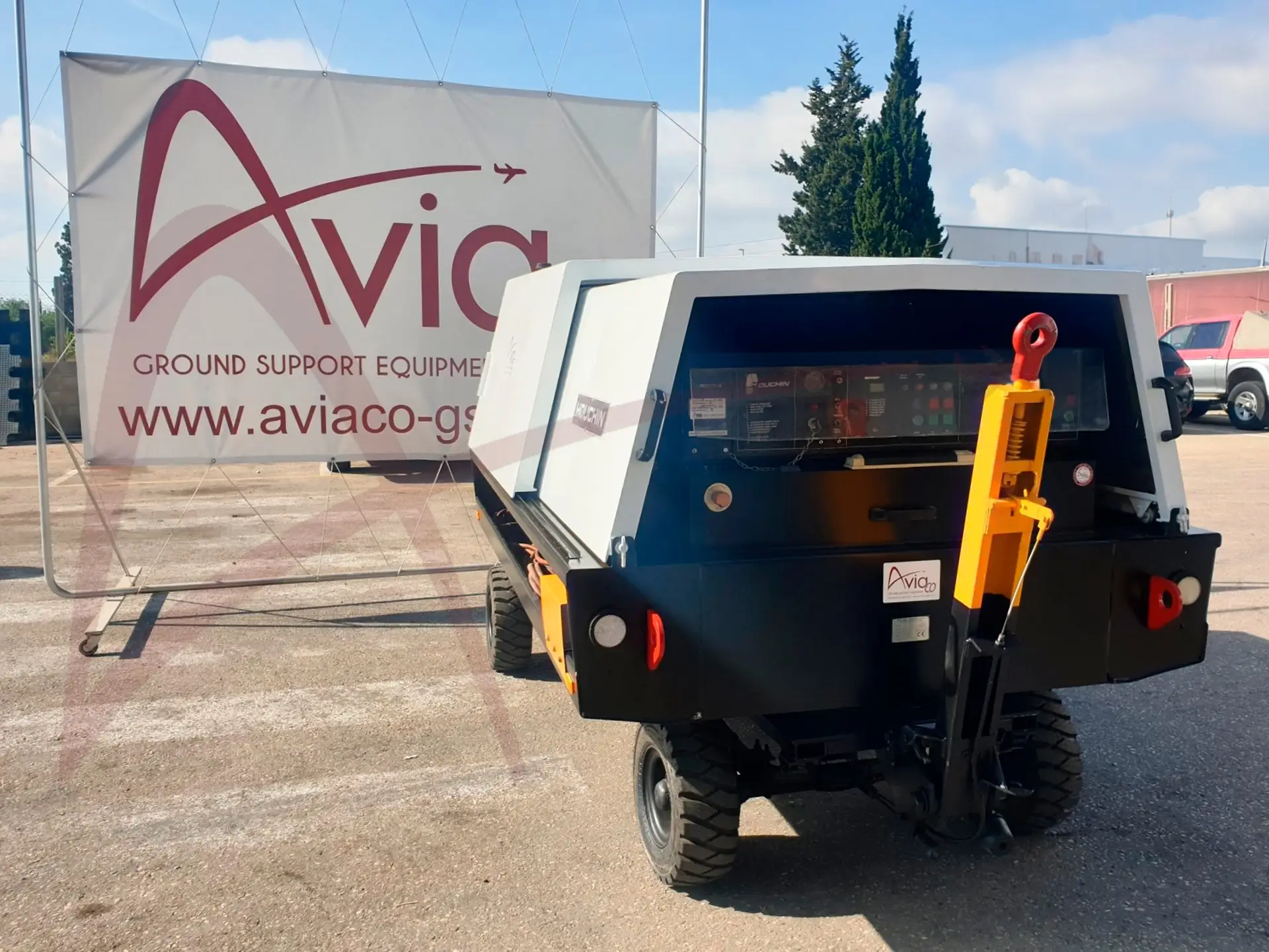 HOUCHIN C690 | Ground Power Units (GPU) | Aviaco GSE