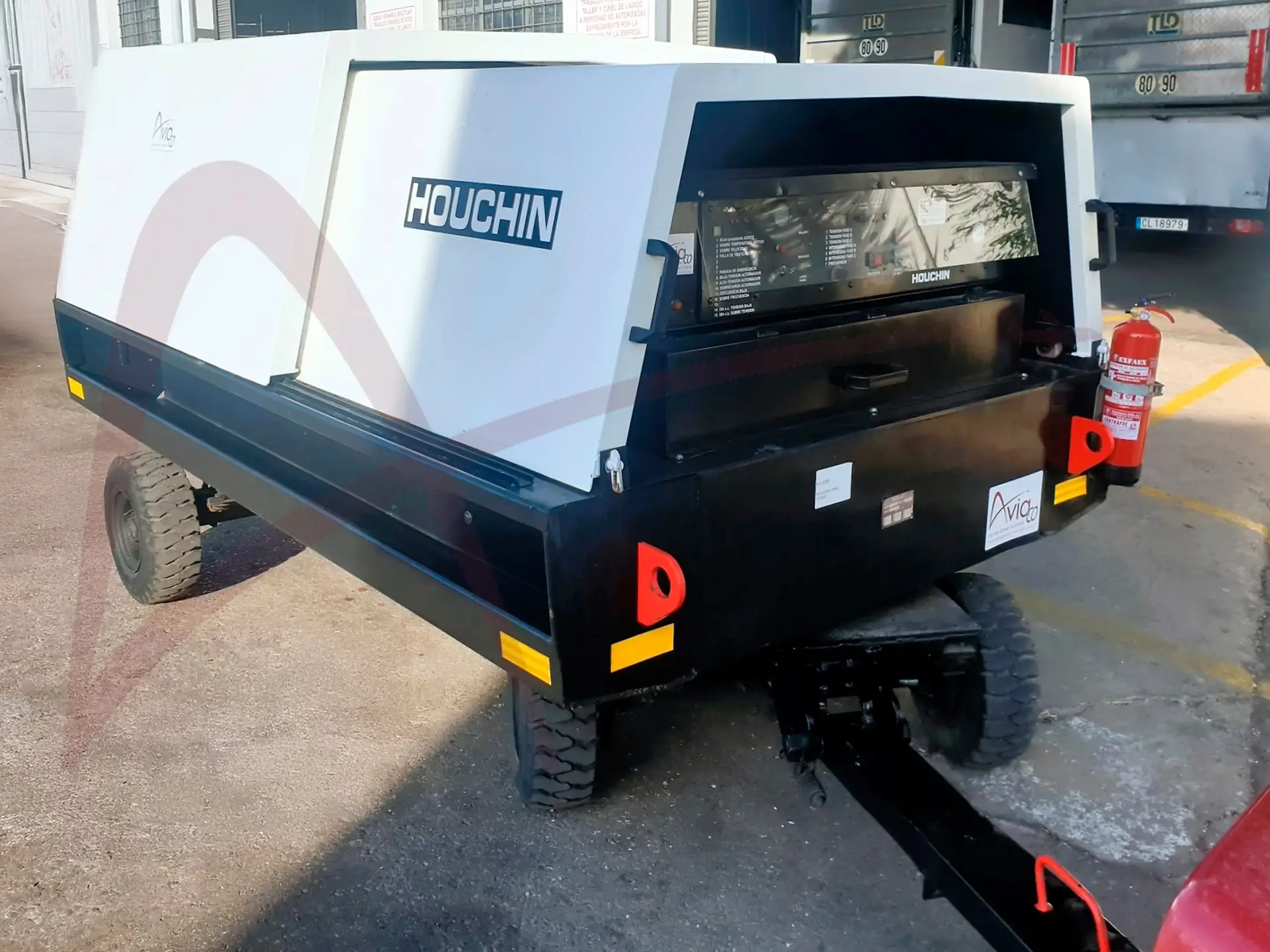 HOUCHIN D690-100SV | Ground Power Units (GPU) | Aviaco GSE