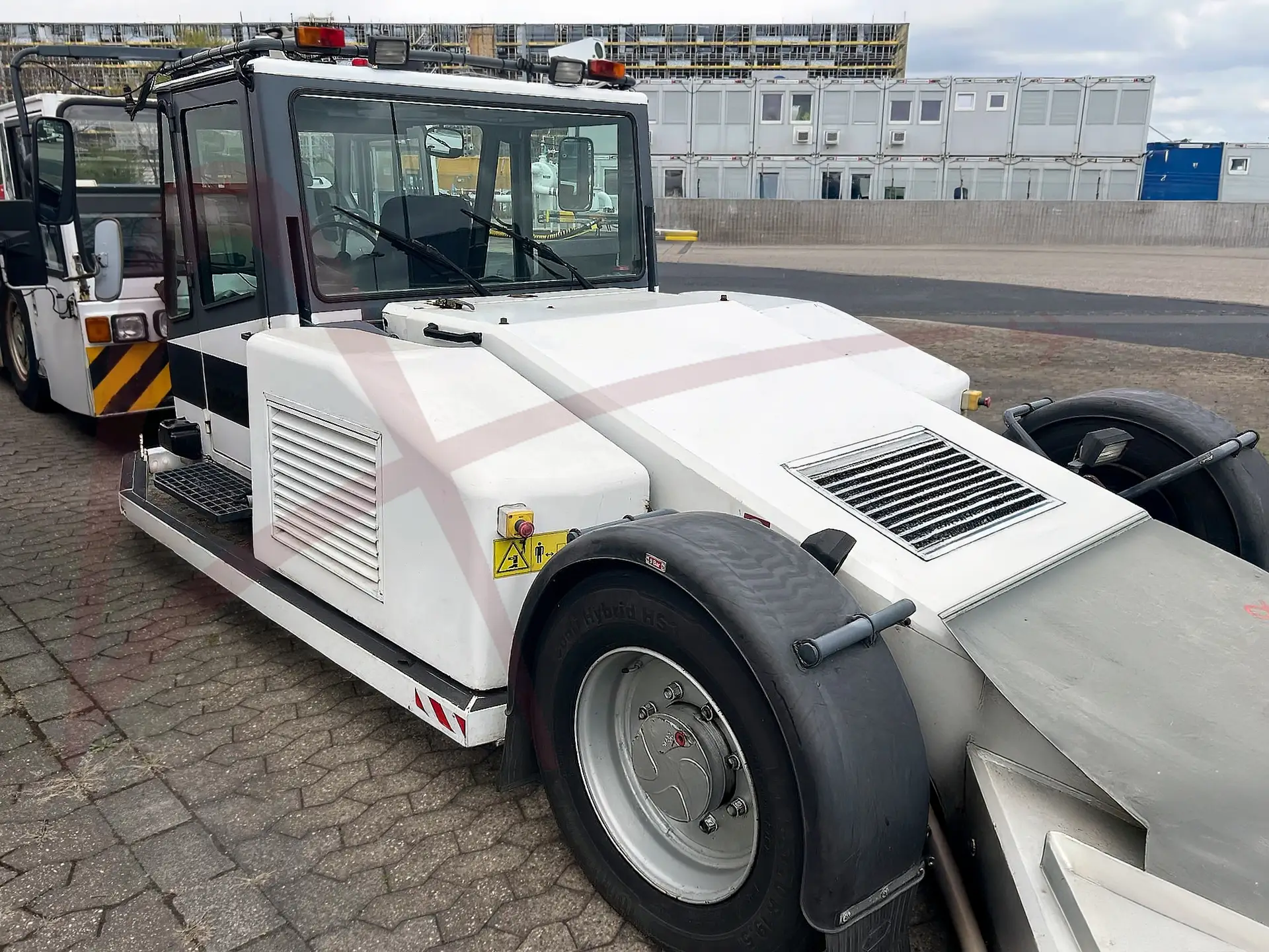 KALMAR MOTOR AB TBL 50 | Pushback Tractors / Tugs | Aviaco GSE