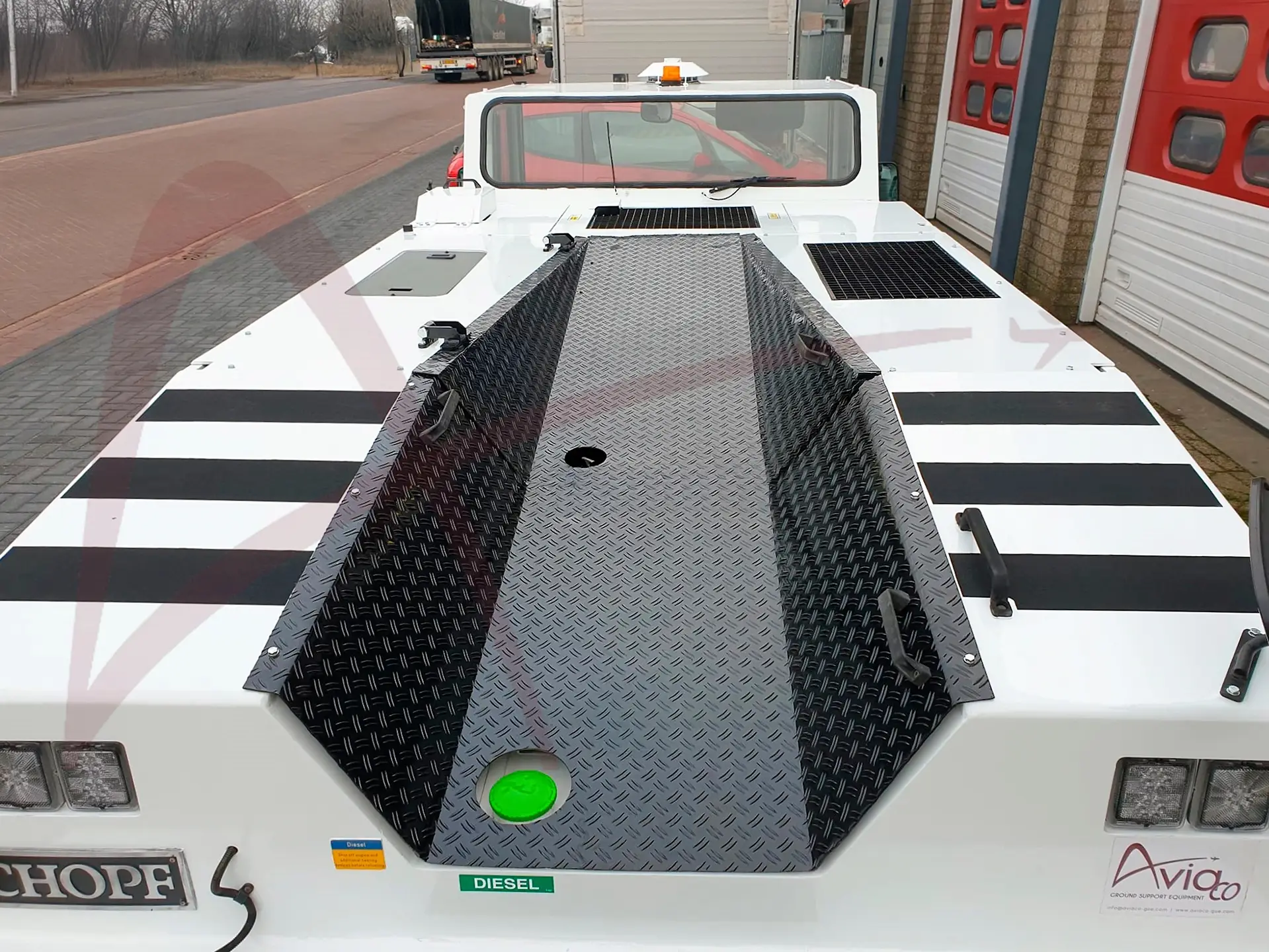 SCHOPF F110 | Pushback Tractors / Tugs | Aviaco GSE